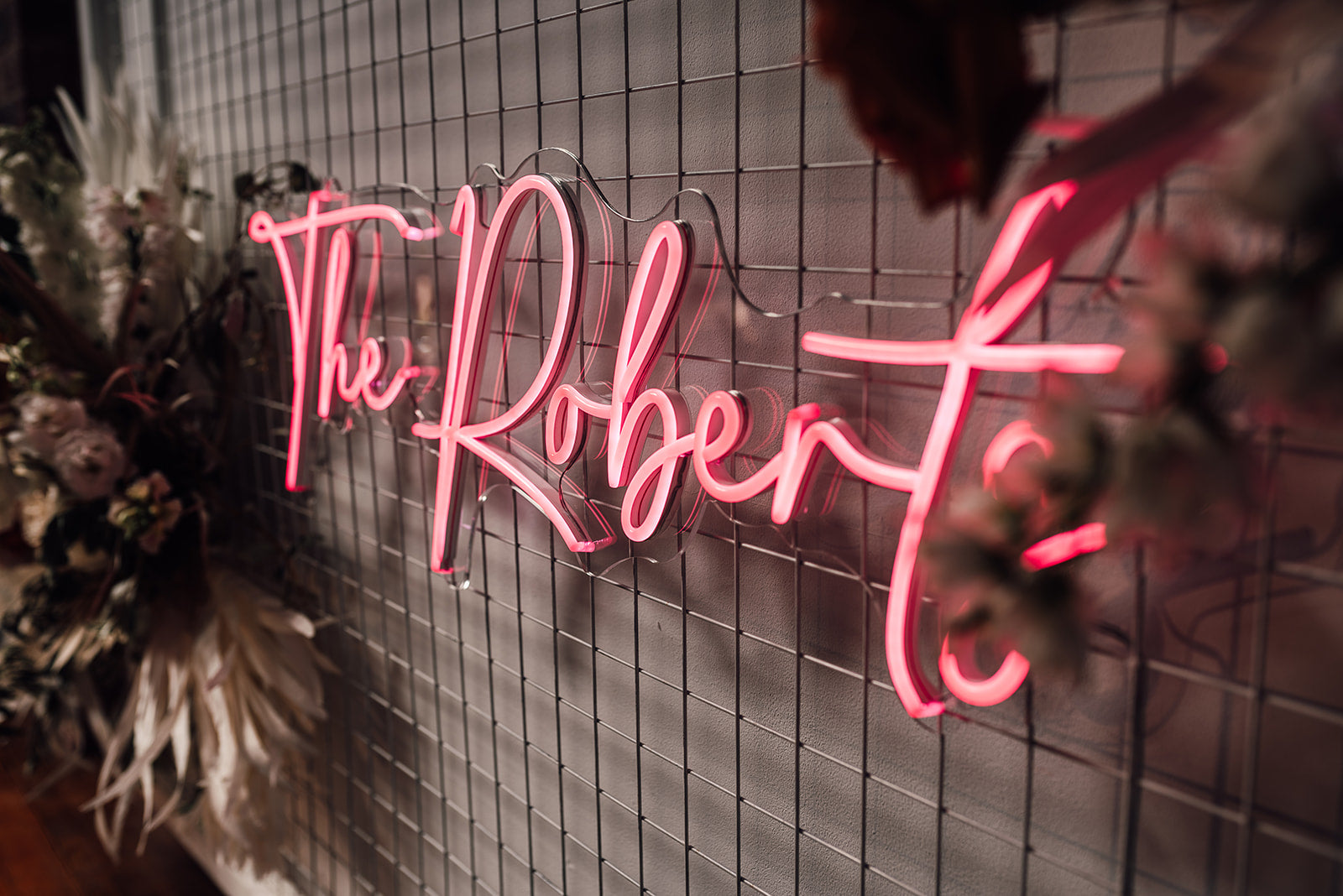 PERSONALISED WEDDING NEON SIGNS IN MANCHESTER, UK – Wildfire Neon